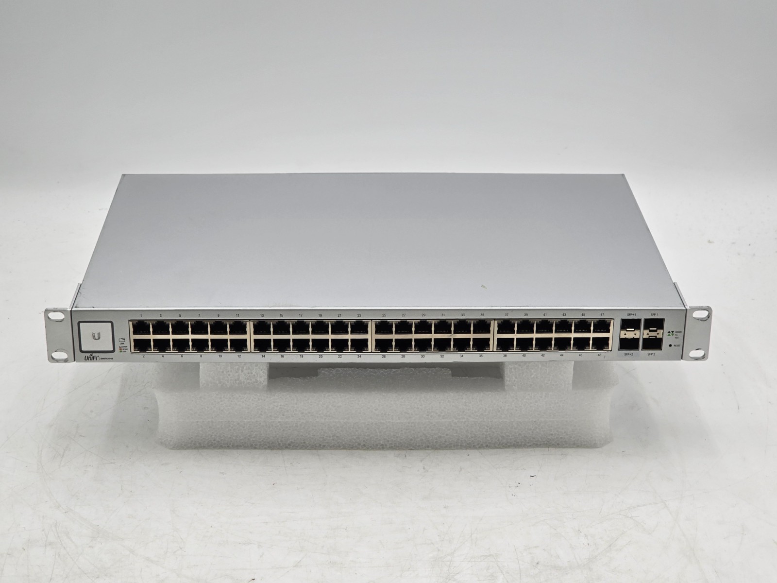 Ubiquiti Networks US‑48 UniFi Switch 48‑Port (Non‑PoE) TESTED ...