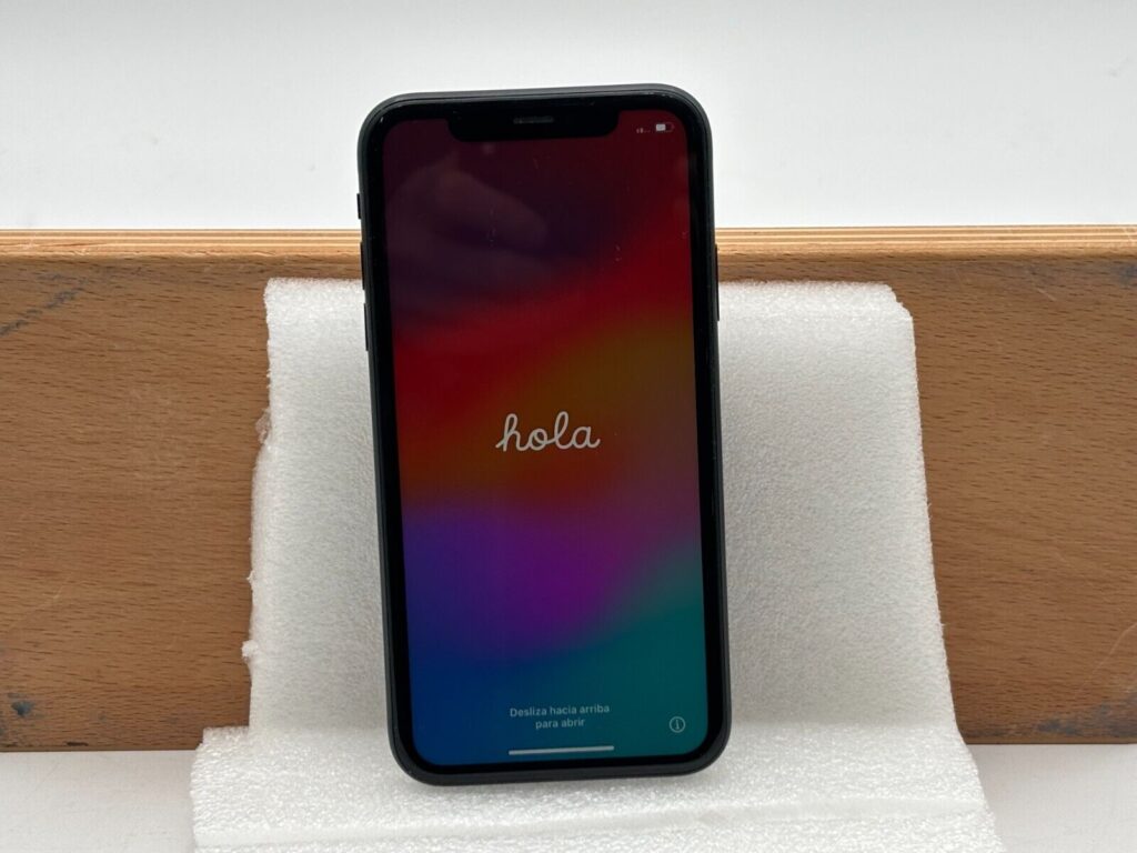 Apple iPhone XR - 64 GB - Black (Unlocked) 86%BH - OregonRecycles.com