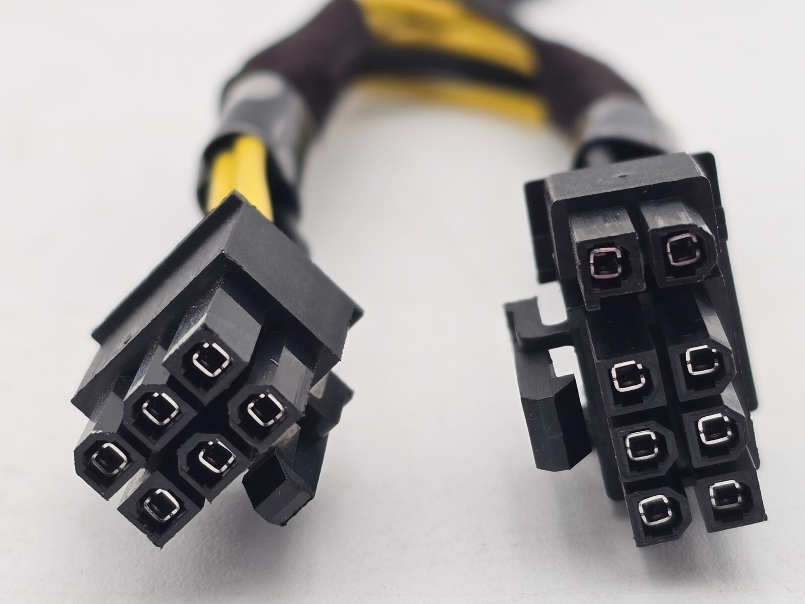 Dell TR5TP GPU Power Cable 8-Pin to 6+8-Pin for PowerEdge R640 R740 ...